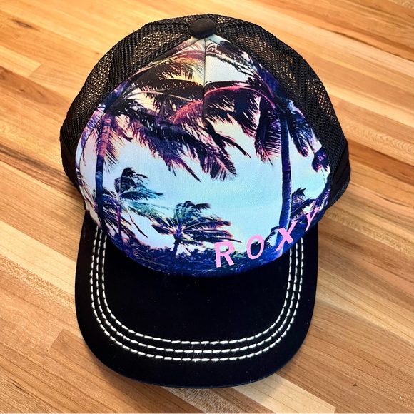 Roxy | Accessories | Roxy Floral Print Trucker Snap Back Hat | Poshmark